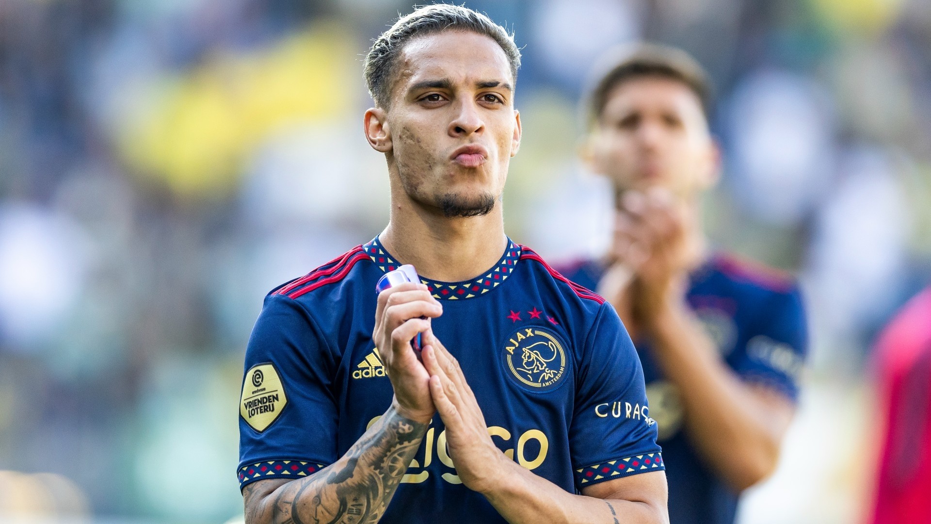 Antony's ex claims she was assaulted by the Brazilian player ...