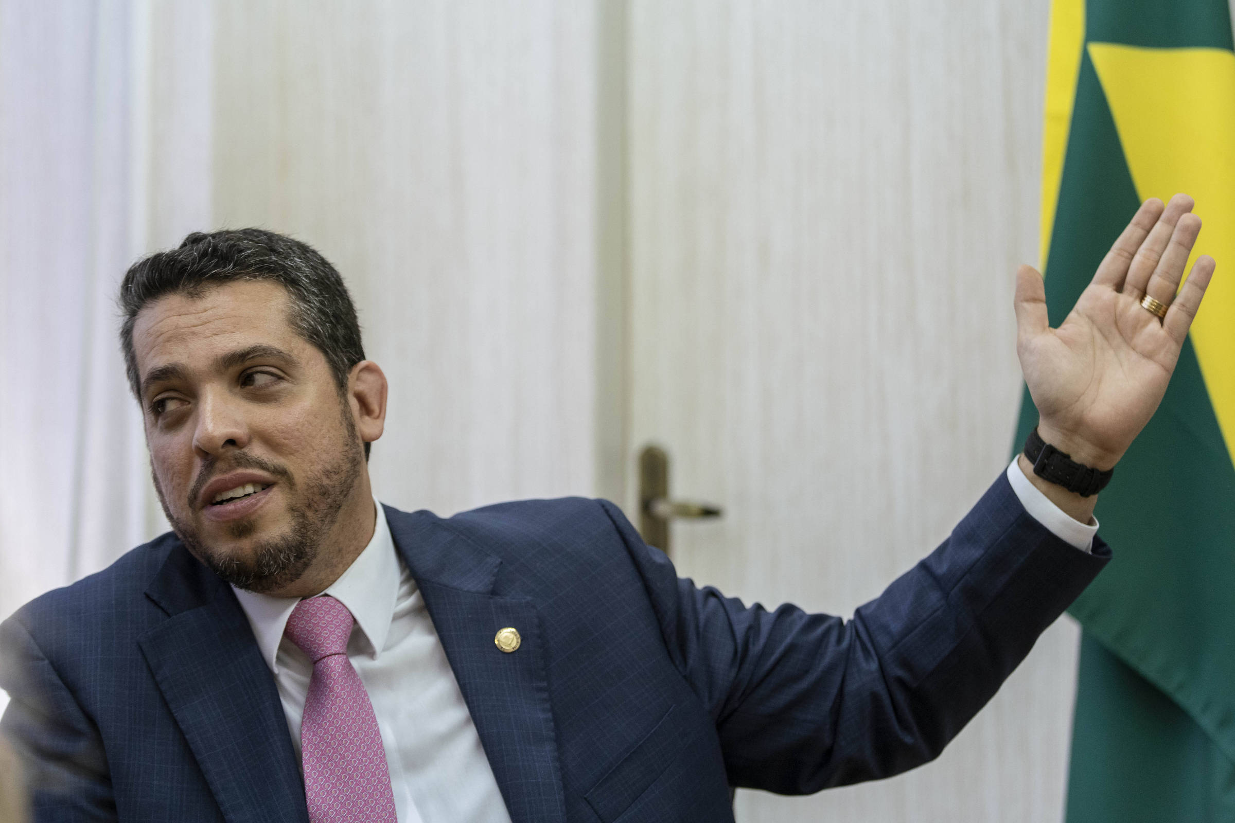 Deputado bolsonarista primeiro condenado por violência de género